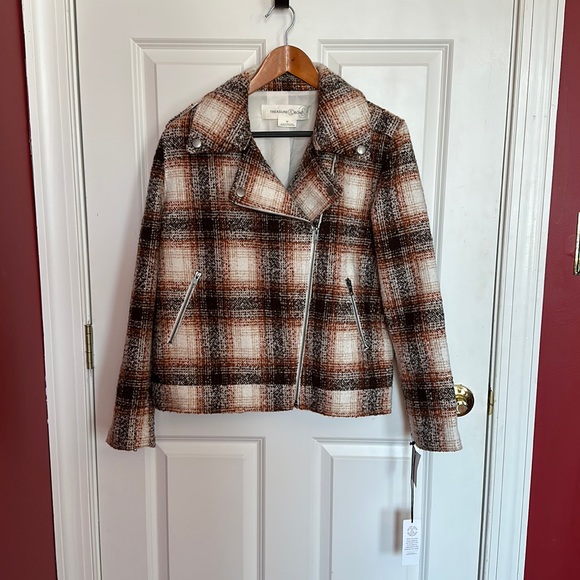 Treasure & Bond | Jackets & Coats | Nwt Treasure Bond Ivory Rust Beacon ...